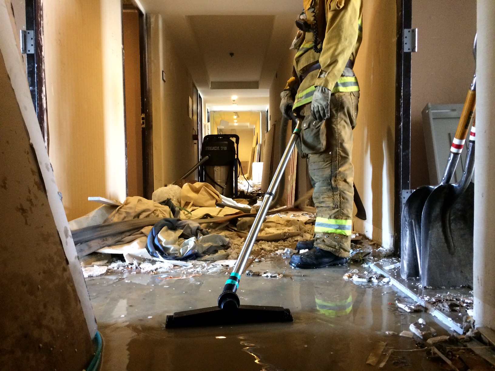 High Rise Fire Critically Injures One | Los Angeles Fire Department