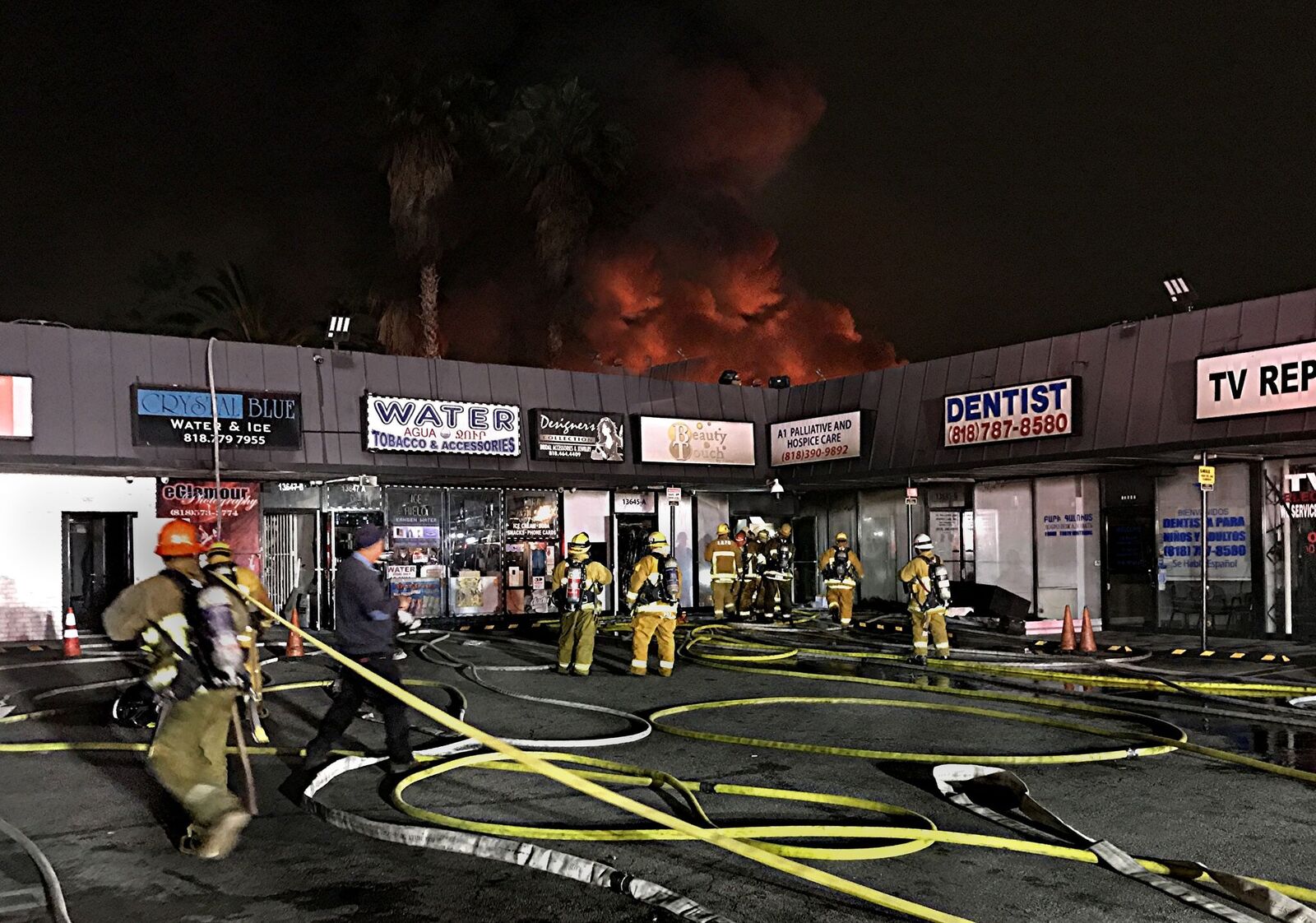 LAFD Firefighters Save Multiple Businesses in Valley Glen | Los Angeles ...